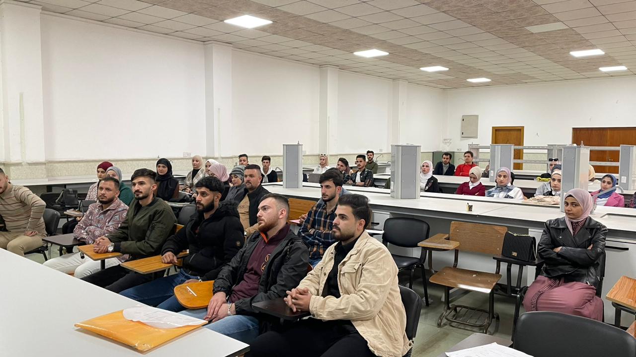 Meeting of the Head of the Environmental Science Department with new ...